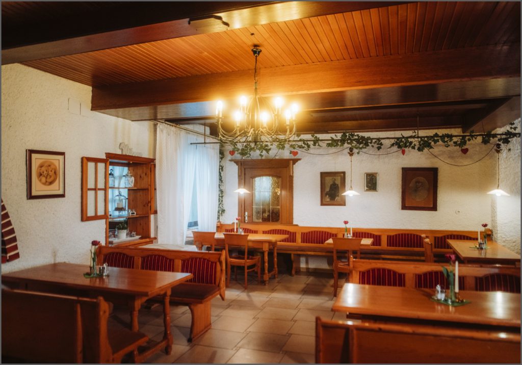 Unser Heurigenlokal | Heurigenrestaurant Hauerperle